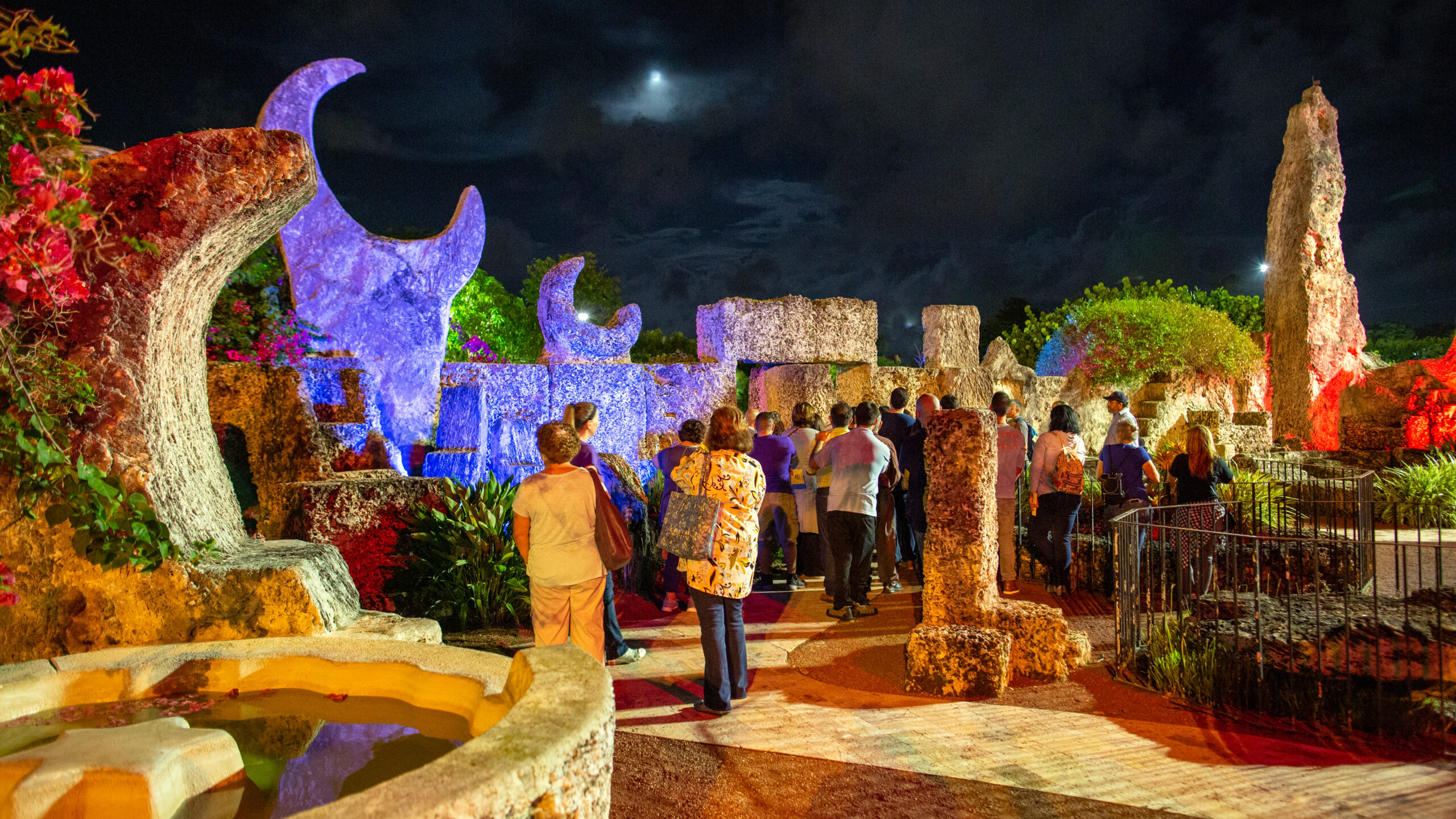 Group Tours - Coral Castle
